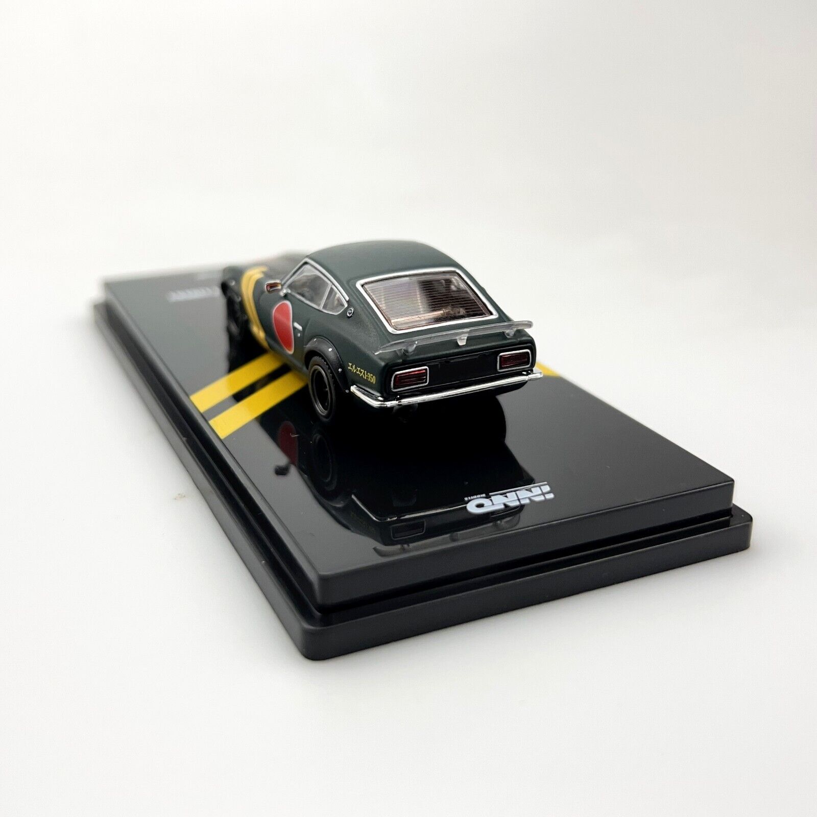 INNO64 1:64 Datsun 240Z “Zero Fighter Aircraft Livery” – Super Mini Wheels